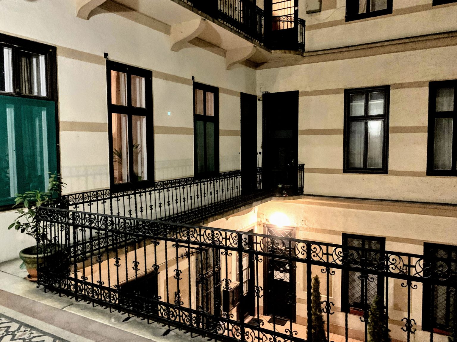 An expat guide to living in Budapest – You Could Travel