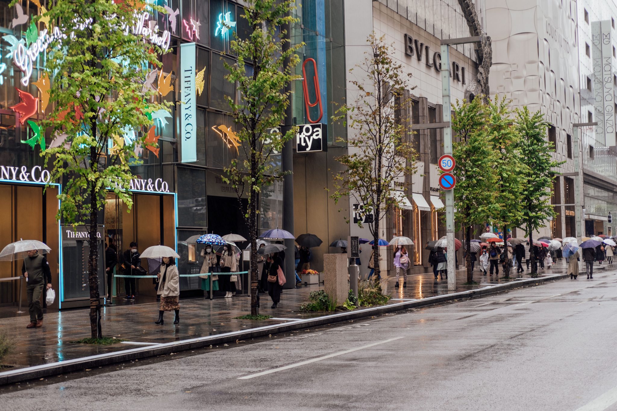 Guide to Ginza, Tokyo: What to Shop, See and Do – You Could Travel