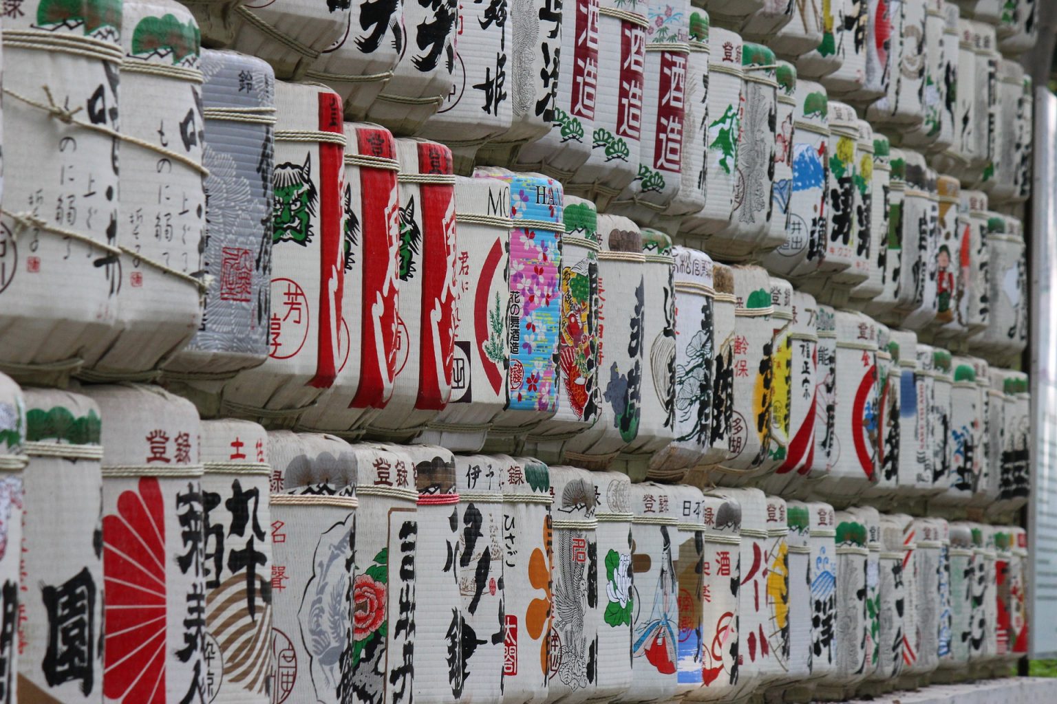 50+ Unique And Fun Souvenirs To Buy In Japan – You Could Travel